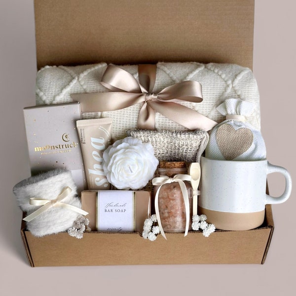 Girlfriend Gift Basket - 60+ Gift Ideas for 2026