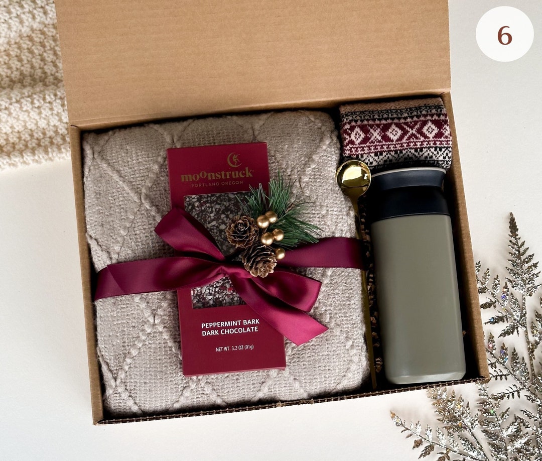 Holiday Gift Box, Christmas Gift Idea, Warm Gift, Winter Gift Box ...