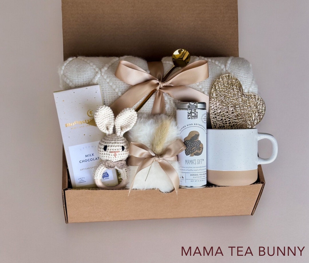 Deluxe New Mom & Baby Gift Box for Women After Birth | Baby Gift Basket ...