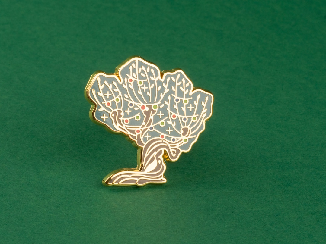 Christmas Willow Tree Enamel Pin - Etsy