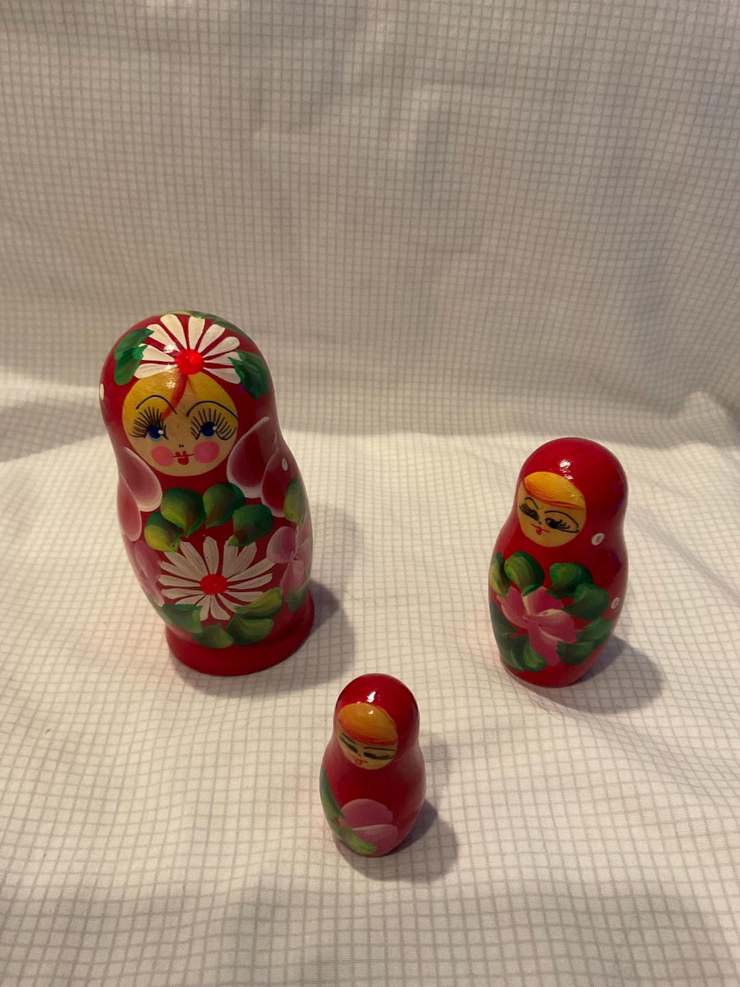 Vintage 3 Nesting Dolls - Etsy