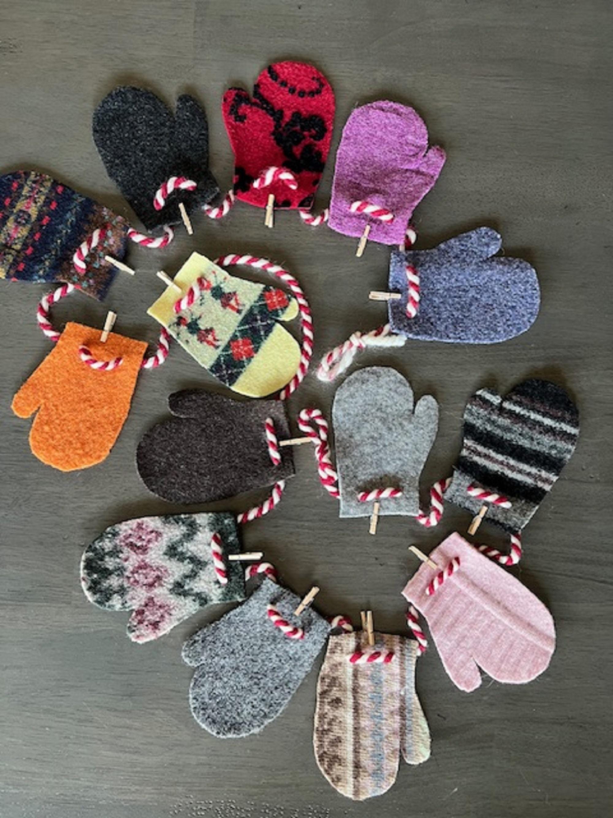 Recycled Wool Mitten Garland - Etsy