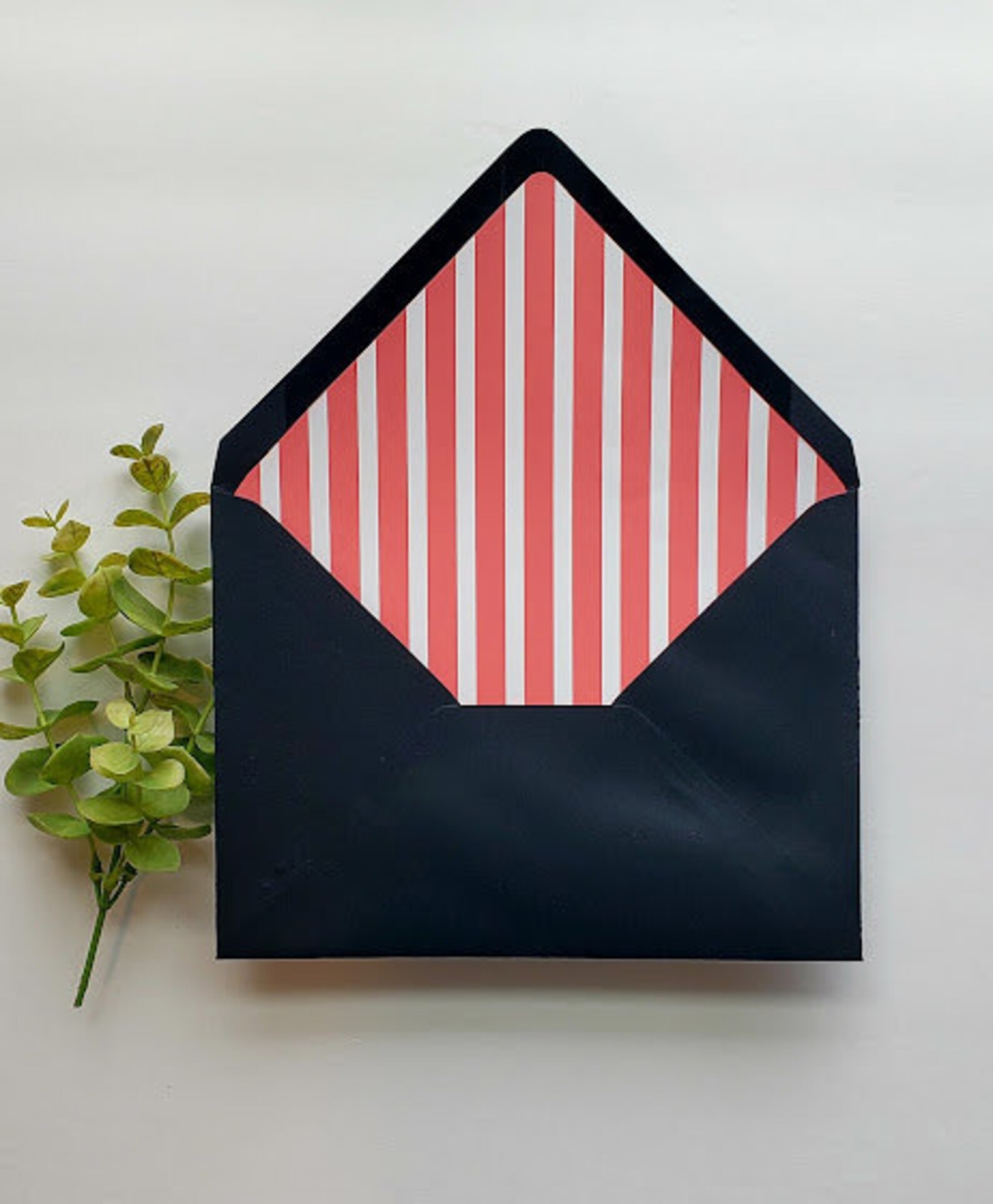 Printable Red and White Striped Envelope Liner for Christmas Holiday ...