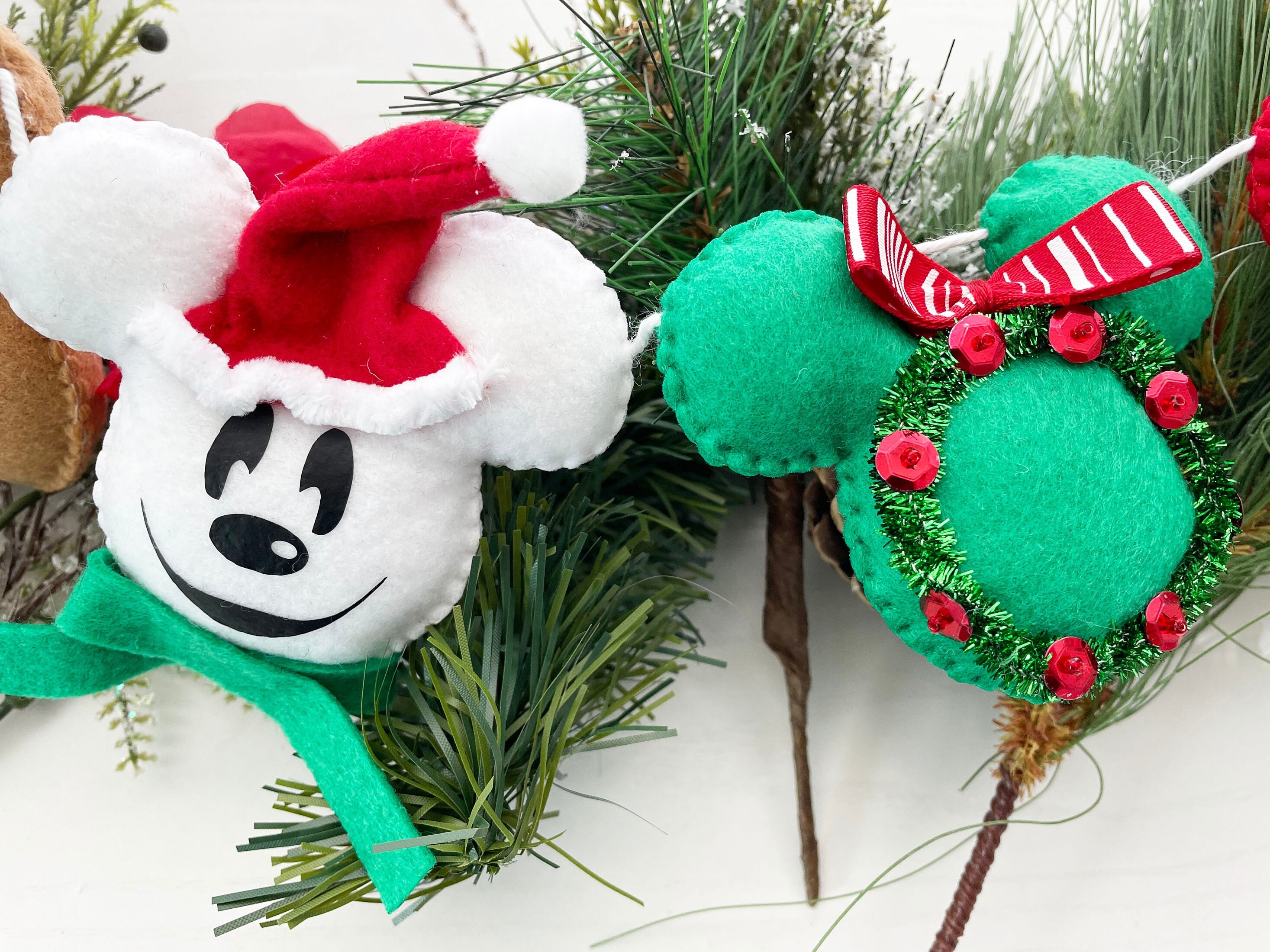 Christmas Icons Disney Garland Mickey Garland & Minnie - Etsy