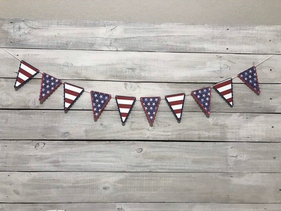 Red White & Blue Pennant Banner - Etsy