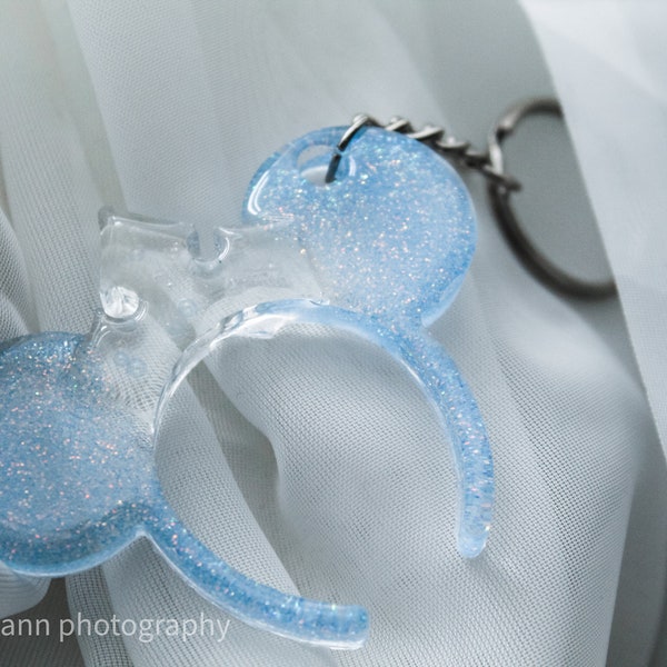 Cinderella Keychain - Etsy