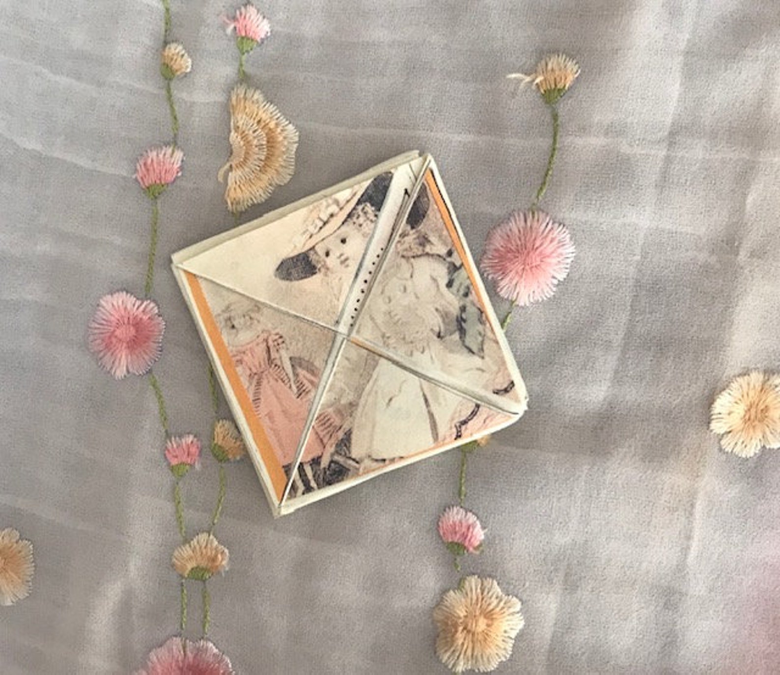 Victorian Childhood Puzzle Purse Greeting Card valentine Instant ...