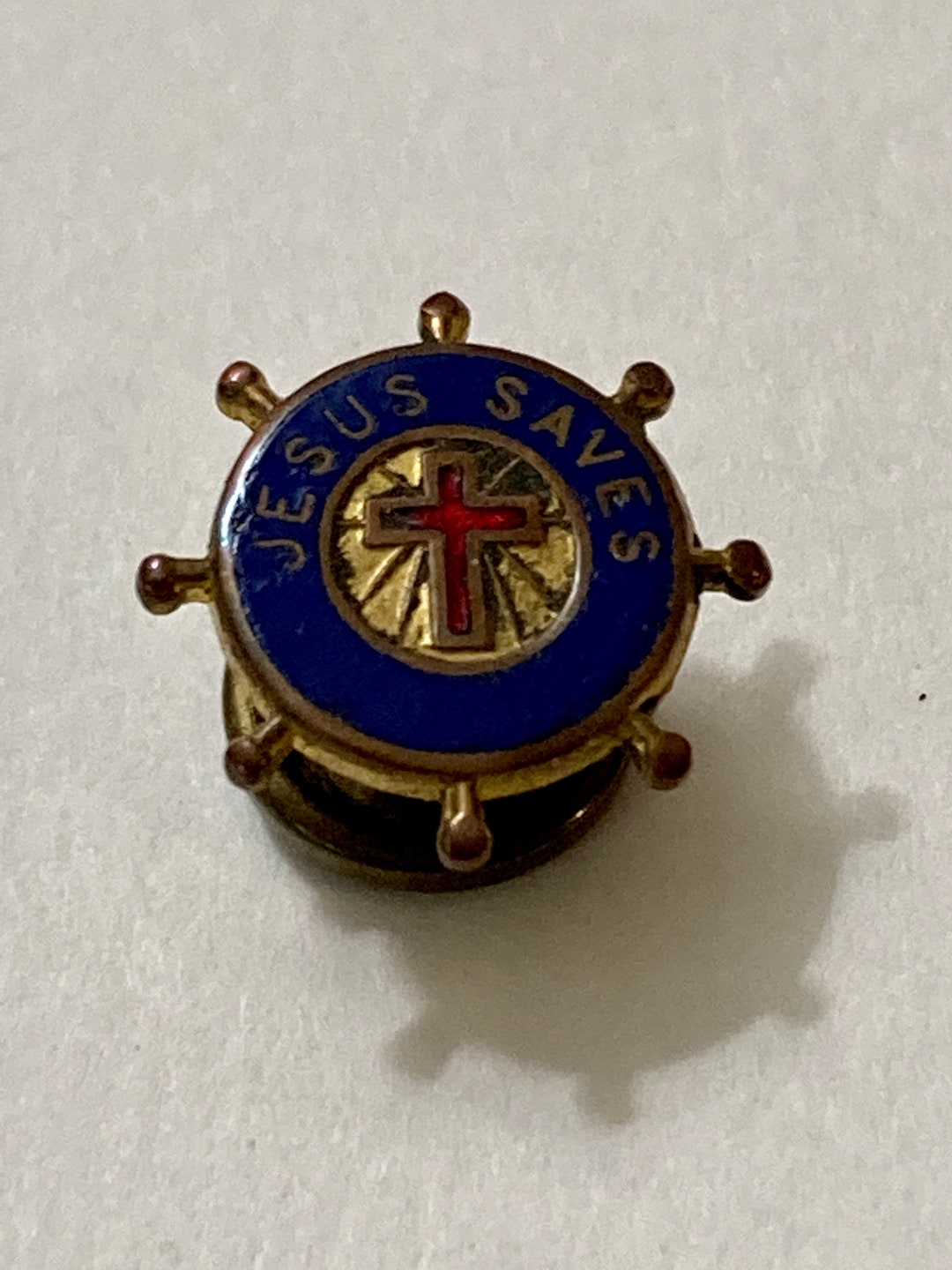 Vintage Enamel JESUS SAVES Lapel Pin Gold Toned Pin USED - Etsy