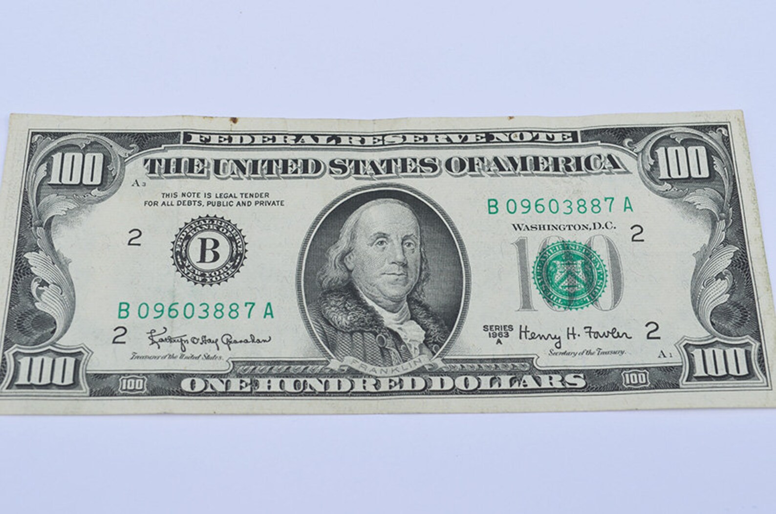 Vintage 100 Dollar Bill Vintage 100 Dollar Bill