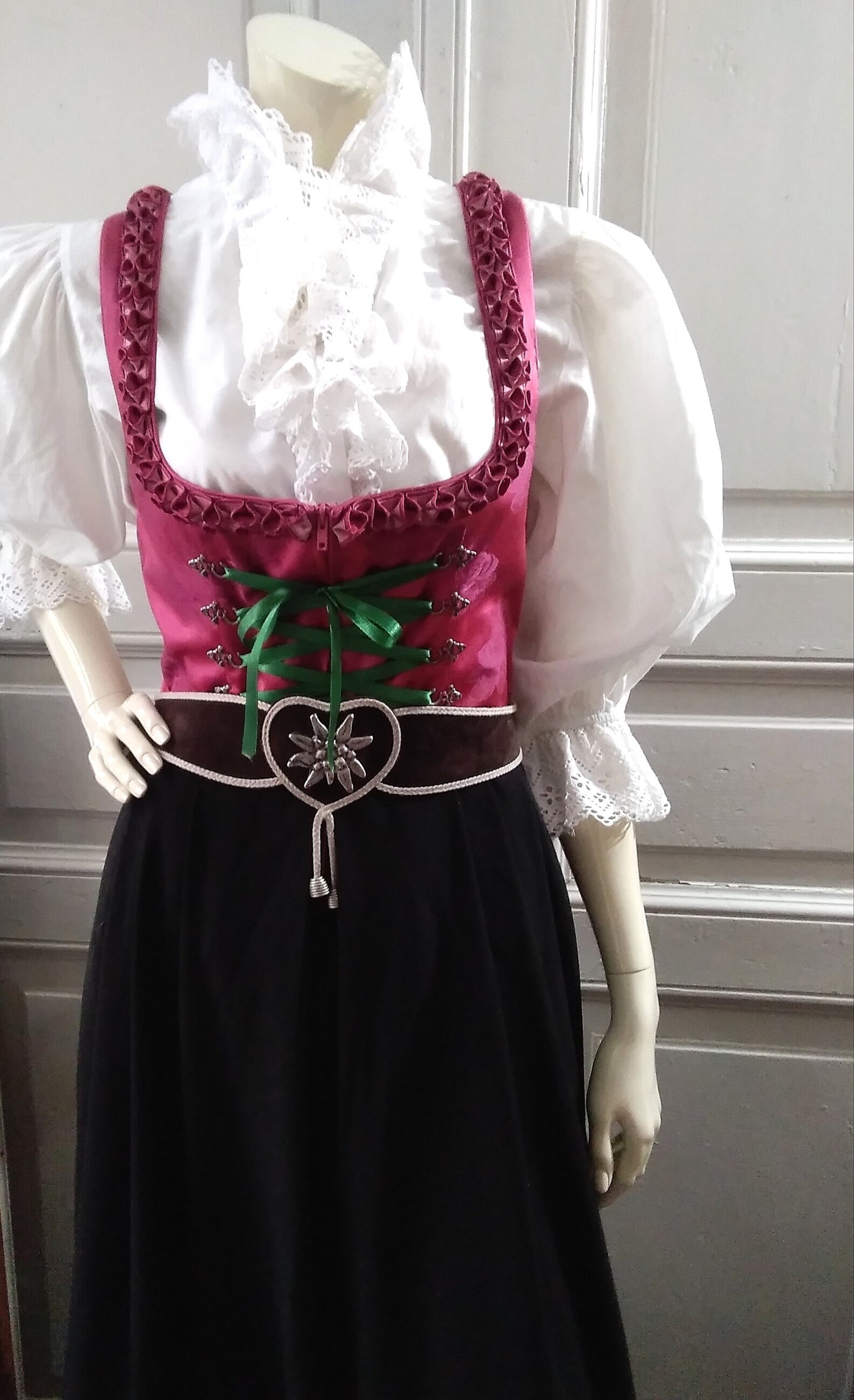 90s Folk Dress Traditional Trachten Dress Bavarian Tyrolean Floral ...