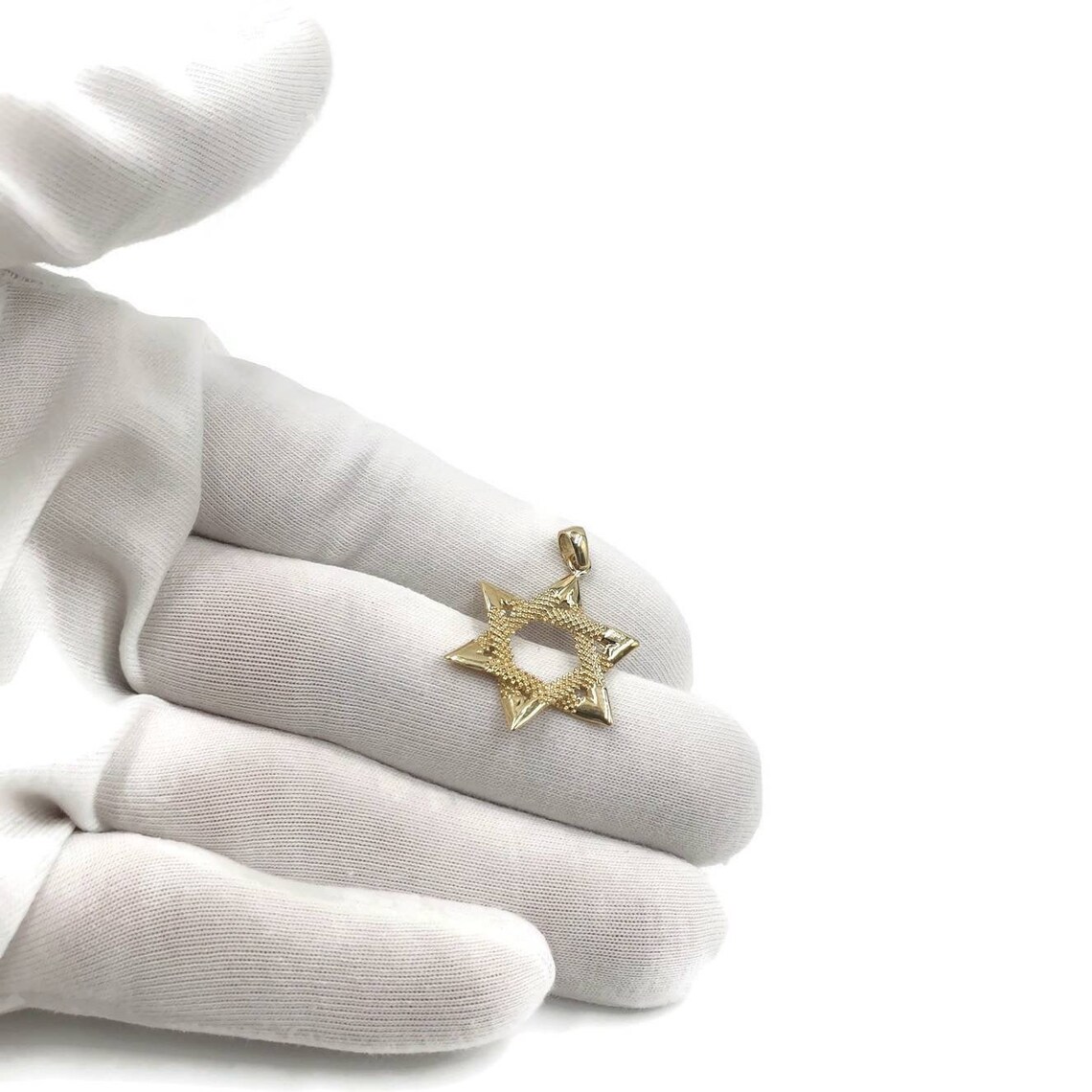 Small Interwoven Star of David Pendant 14K Solid Yellow Gold - Etsy
