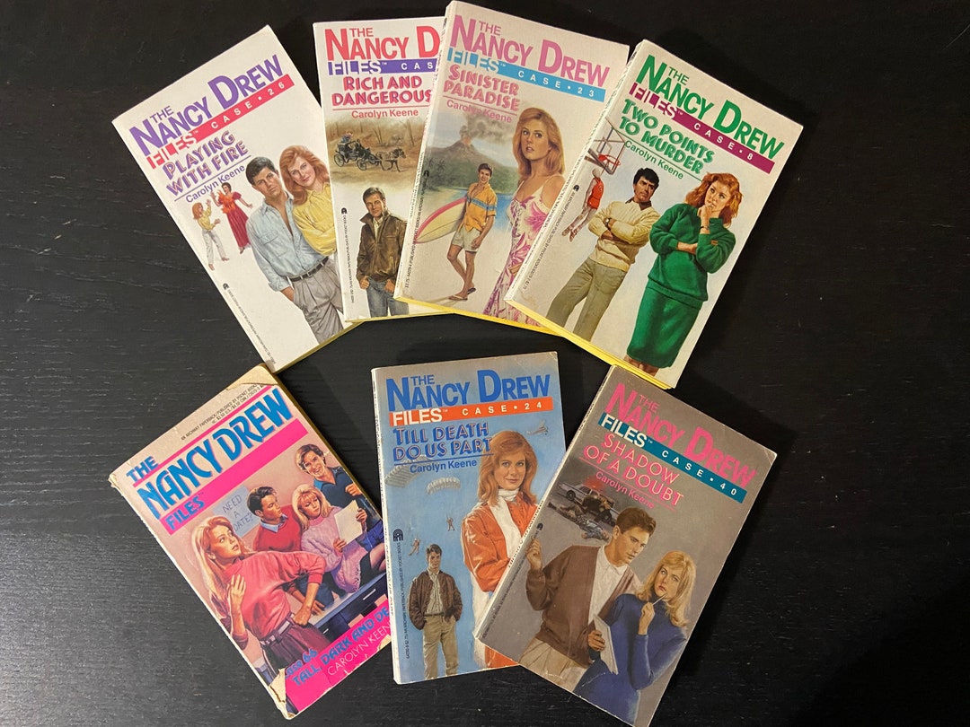 Set of 7 Vintage 1980s Printings of Nancy Drew Case Files Paperbacks by ...
