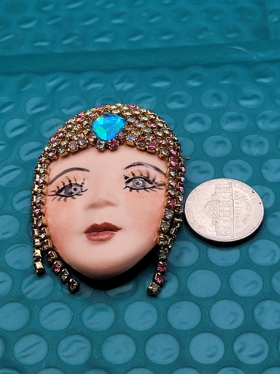Handmade, Handpainted, Flapper Girl Face Brooch/ Pin - Gem