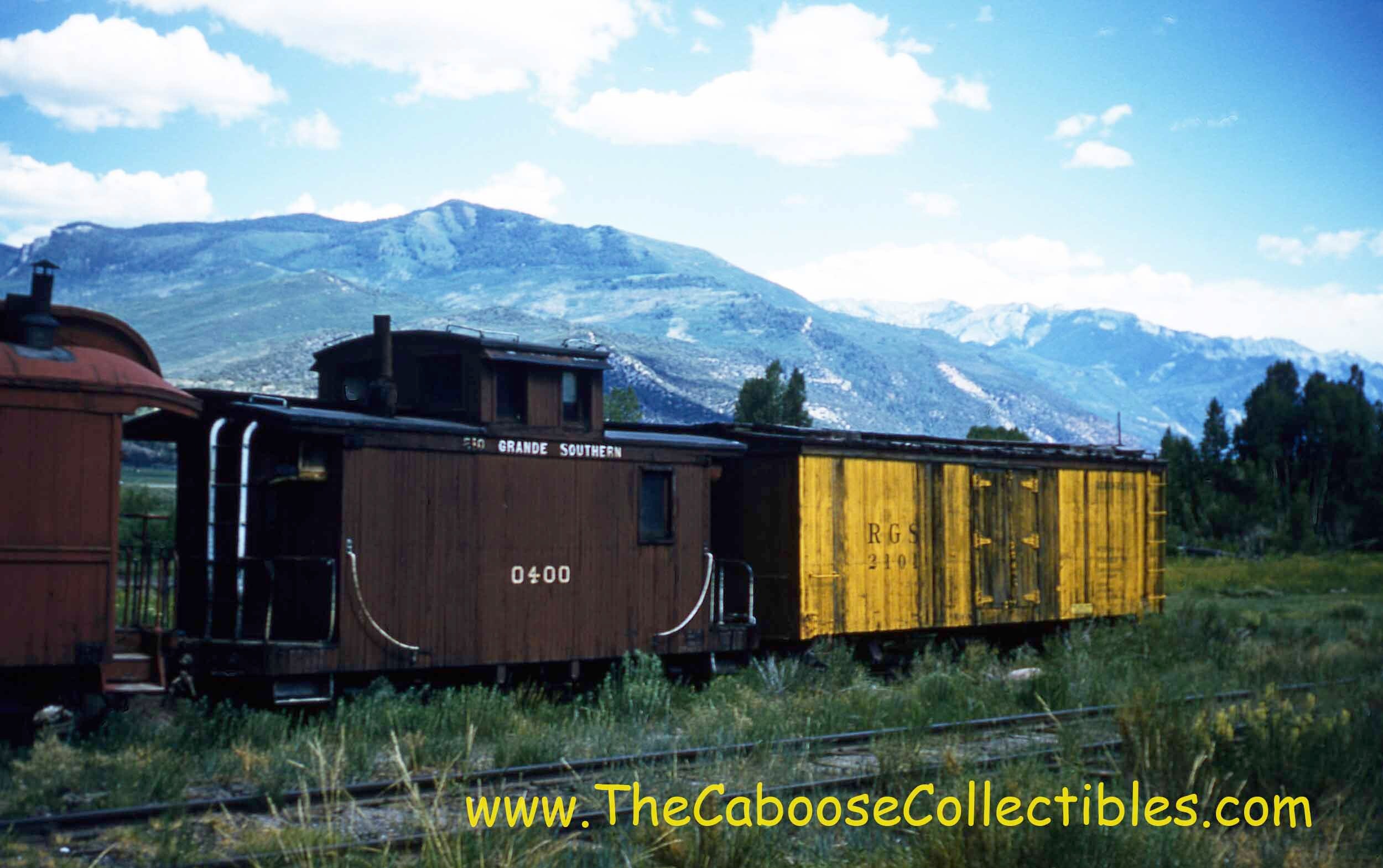 Rio Grande Southern Caboose 0400 & Reefer Car 2101 in Ridgway Colorado ...