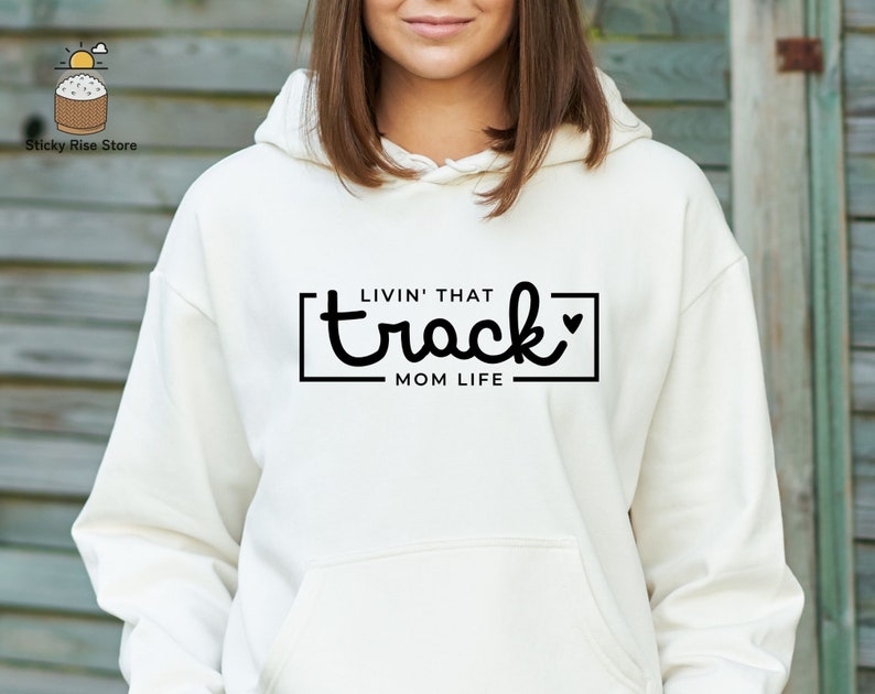 Livin That Track Mom Life Svg Png, Track Mom Svg, Track and Field Svg ...