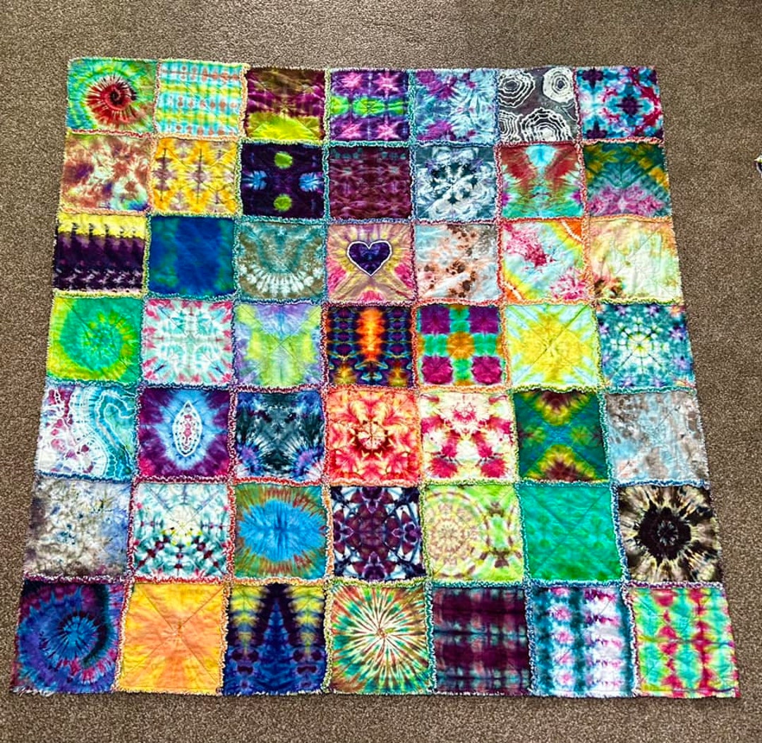 Tie Dye Rag Quilt 80x80 - Etsy