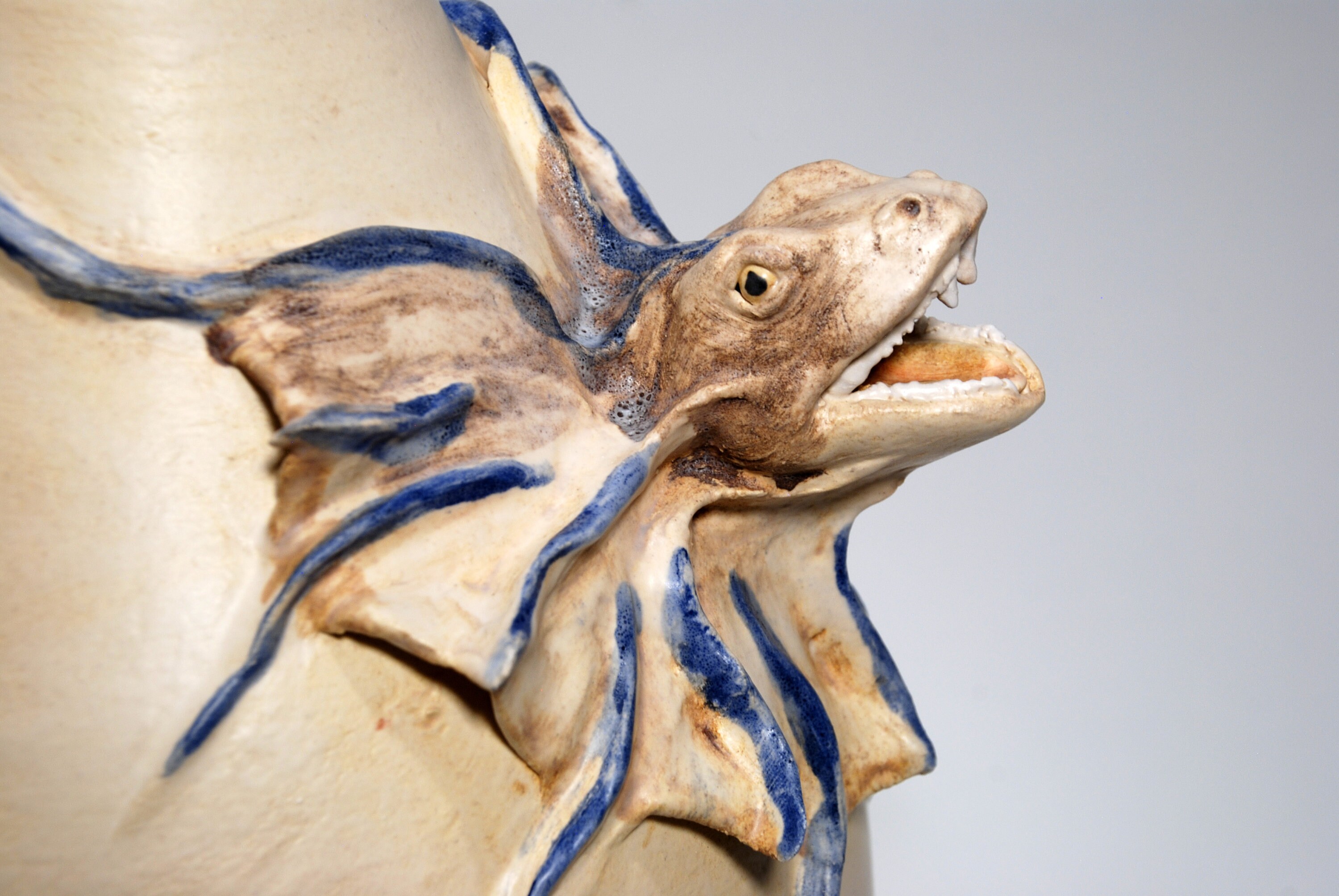Frilled Lizard - Unique Ceramic Vase With Sculpture - Etsy