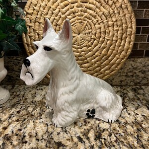 Vintage Scottie Schnauzer Dog Statue ~ White Scottie Dog ~ Capstan ...