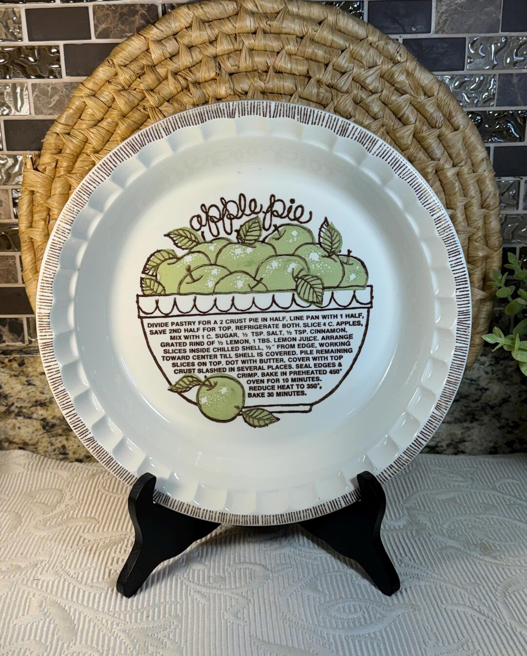 Country Harvest Pie Plates