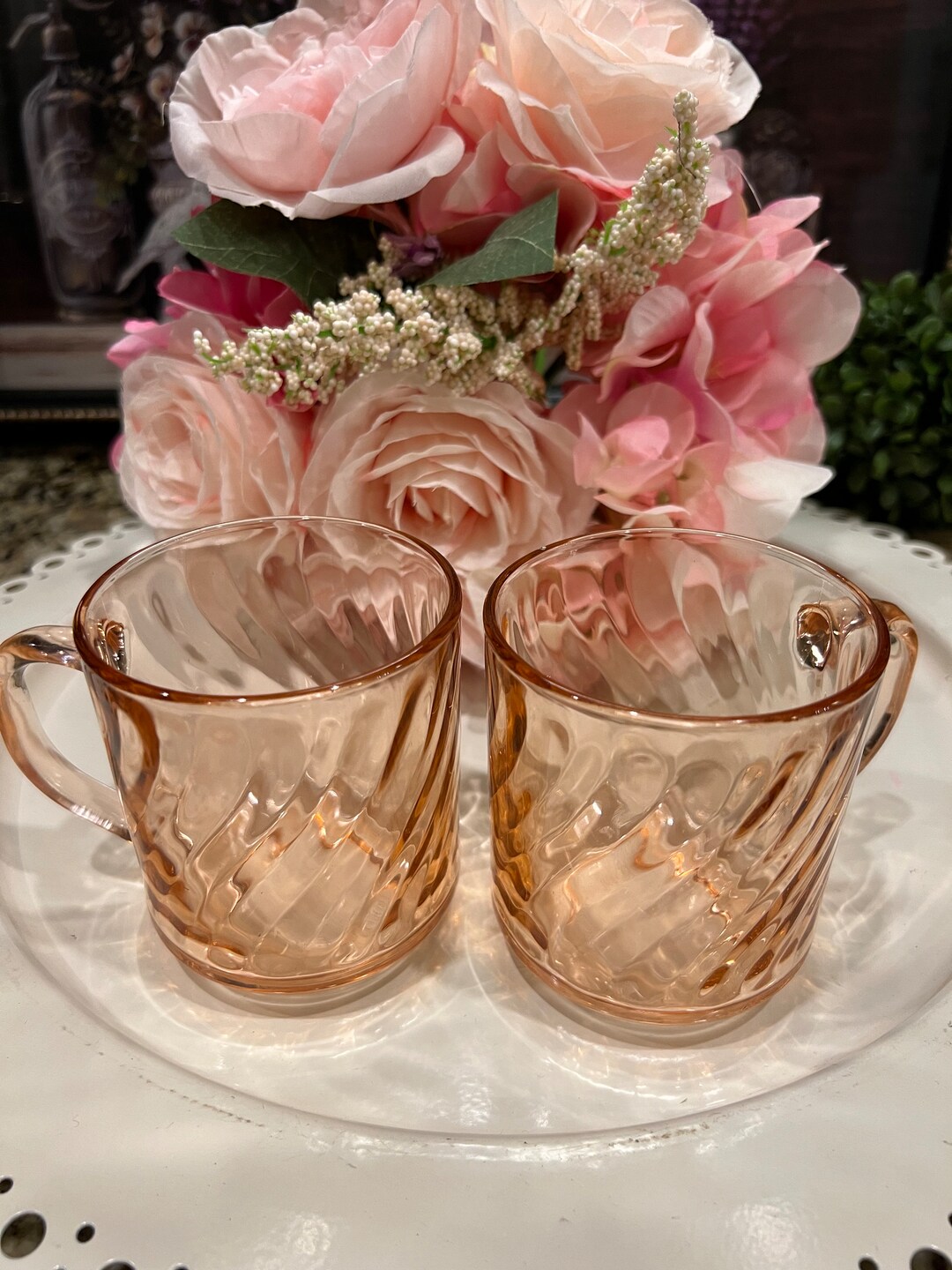 Pink Swirl Coffee Mugs ~ Vintage Arcoroc France ~ Pink Blush Coffee ...
