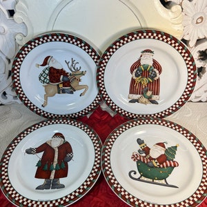 Santa's Spirit Dessert or Salad Plates Set of 4 by Debbie Mumm ...