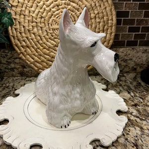 Vintage Scottie Schnauzer Dog Statue ~ White Scottie Dog ~ Capstan ...