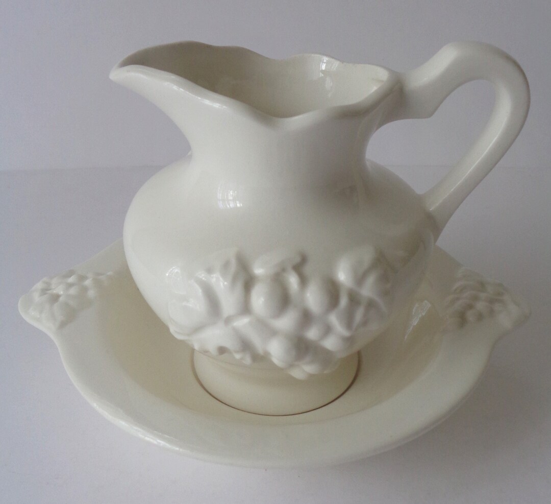 Vintage Lefton China White Pitcher and Bowl Set Raised Fruit Design ...
