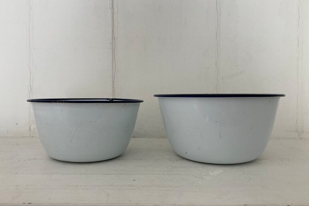 Pair of Vintage Enamel Basins - Etsy