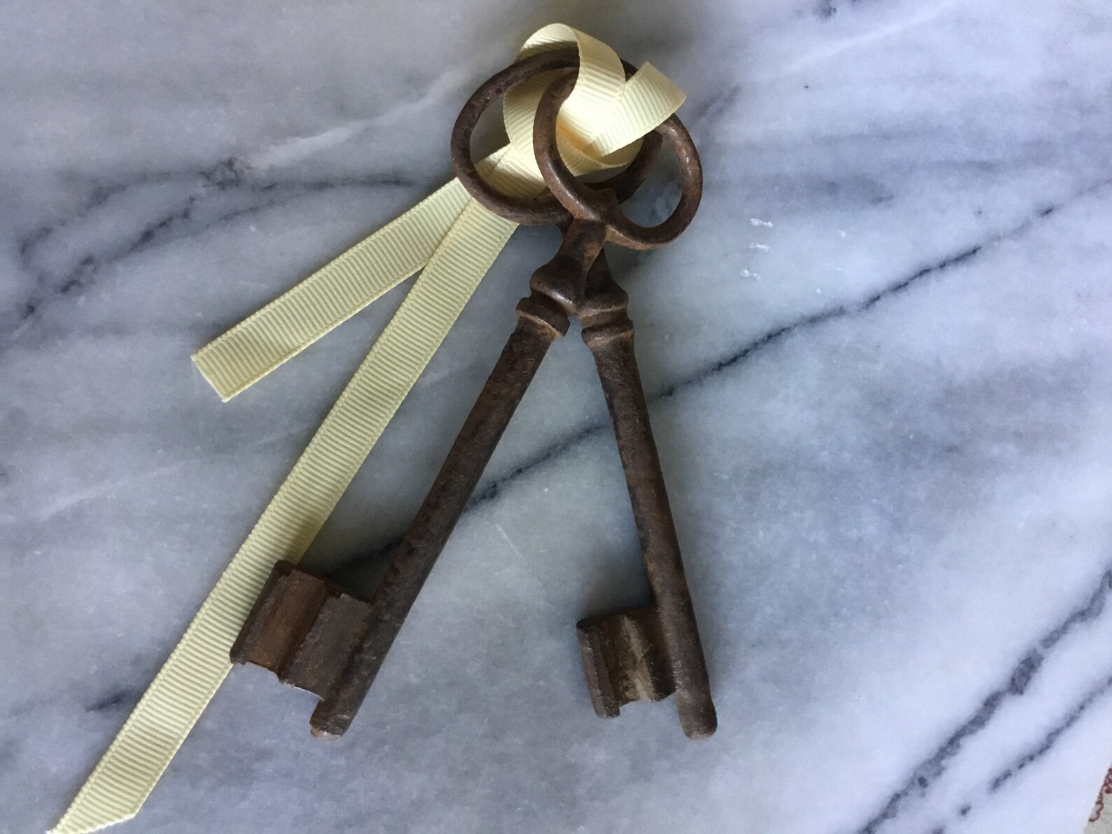 Old Vintage French Keys - Etsy
