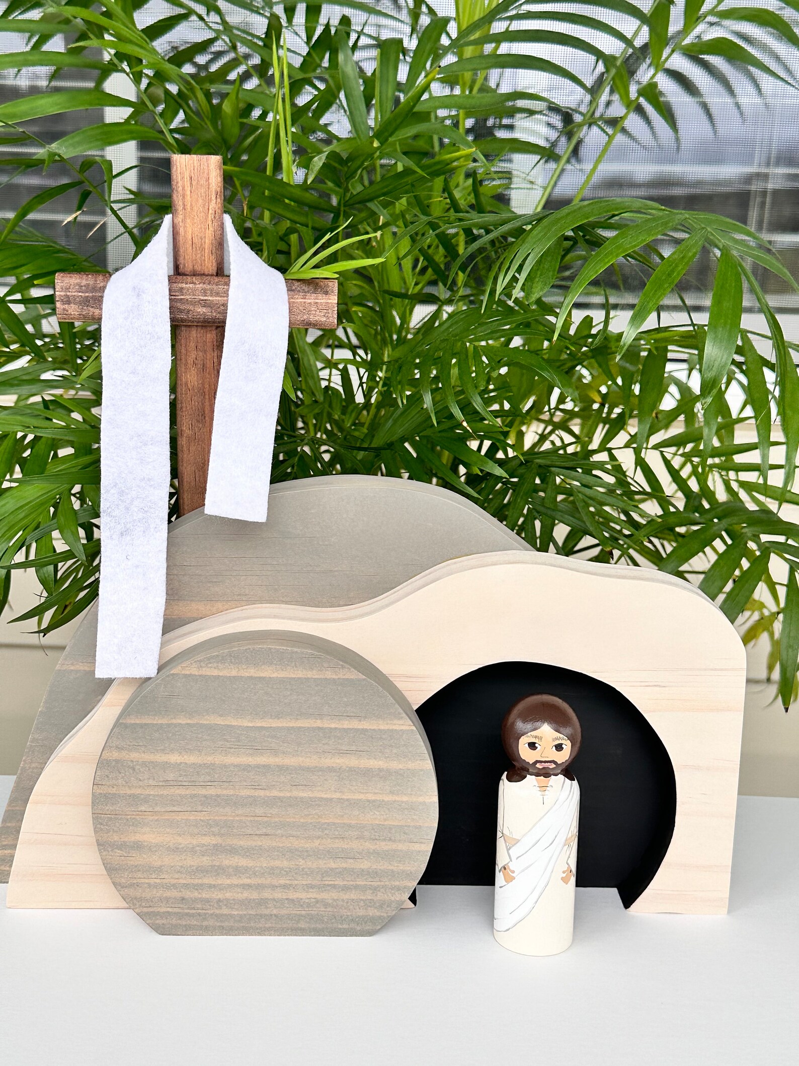 Empty Tomb and Hand Painted Resurrected Jesus Wooden Peg Doll - Etsy