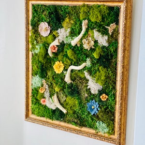 Moss Wall Art Frame, Vintage Gold Frame, Framed Moss Art, Paper Flower ...