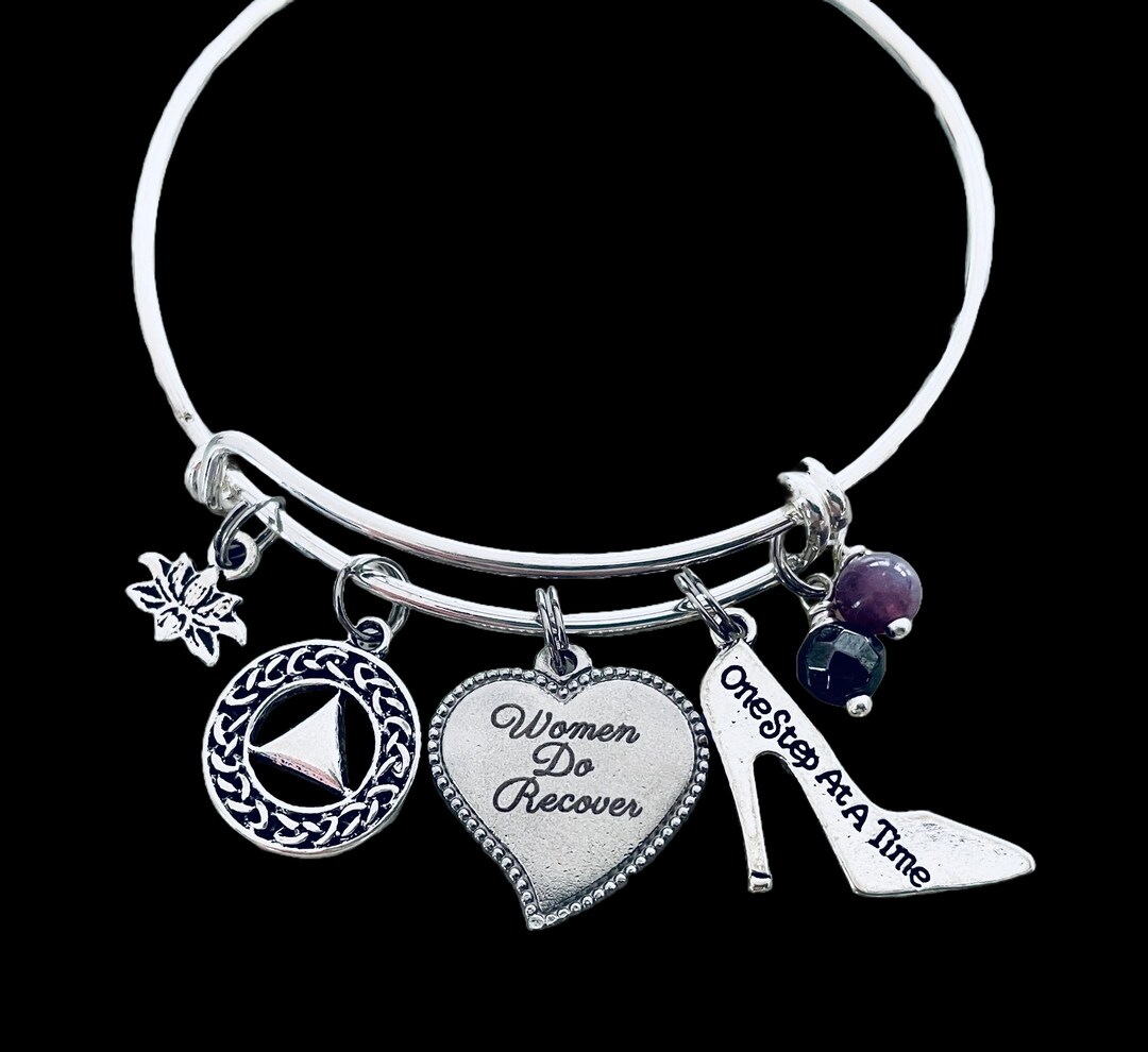 AA Recovery Gift for Women Do Recover AA Charm Bracelet One Step at a ...