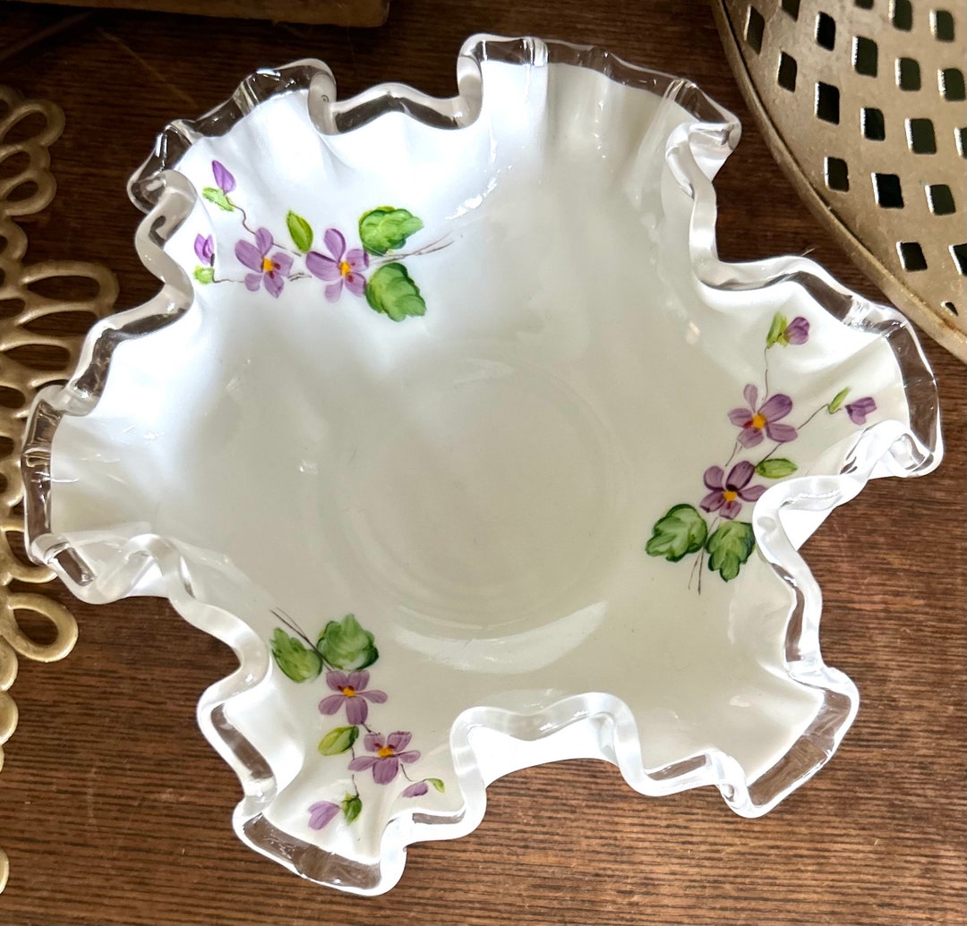 Vintage Fenton Art Glass Hand Painted Signed Silver Crest White Violets ...