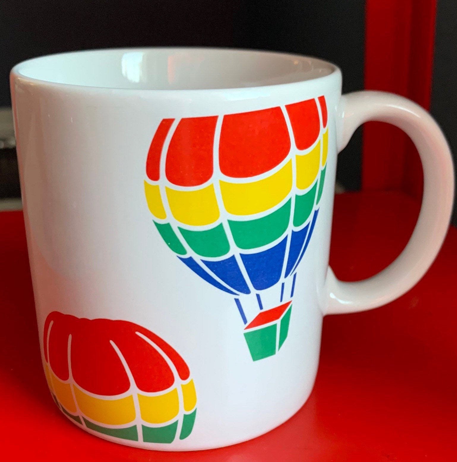 Hot Air Balloon Rainbow Mug, Retro Happy Mugs, Vintage Especially for ...