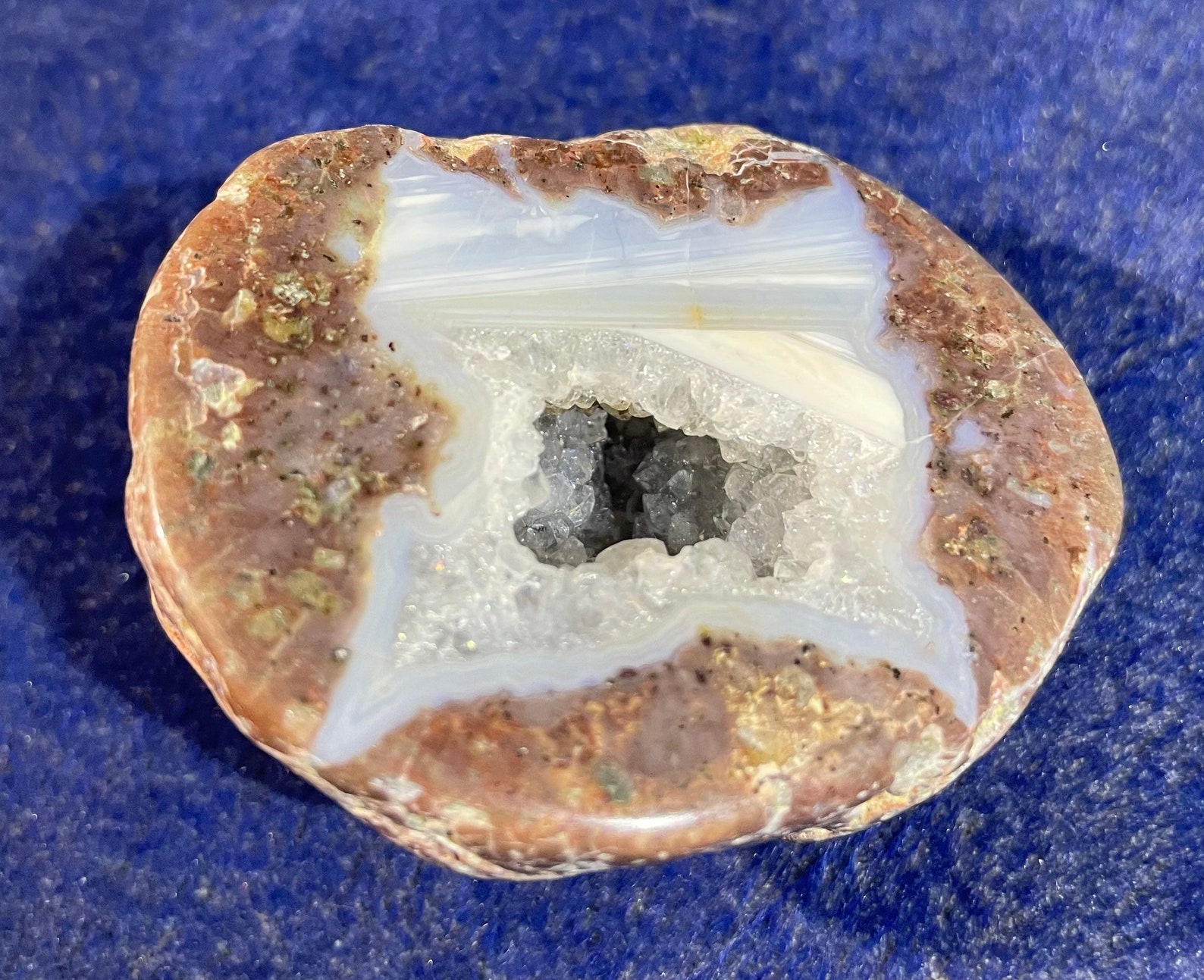 Thunderegg Crystal Polished Geode - Etsy