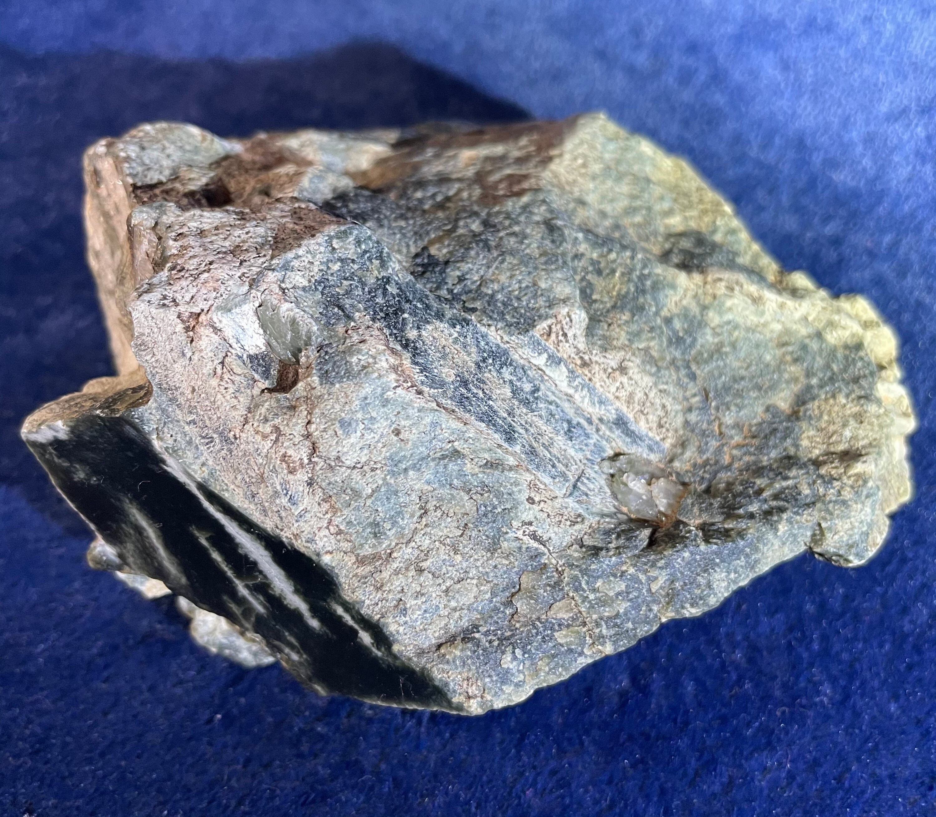 Wyoming Olive Jade With Quartz Crystals | Etsy