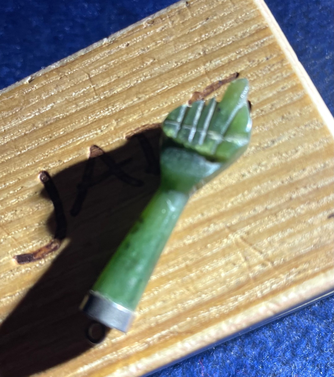 Wyoming Apple Jade Carving Old School - Etsy