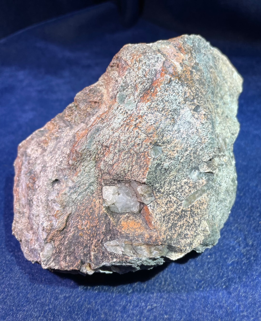 Wyoming Jade Float With Quartz Crystals - Etsy