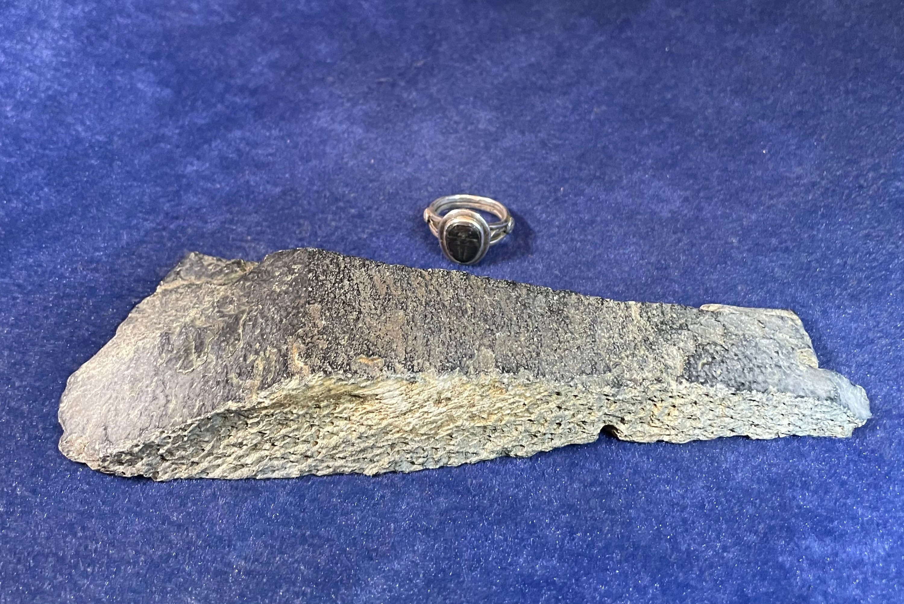 Wyoming Black Jade Float With Cinder Edge - Etsy UK