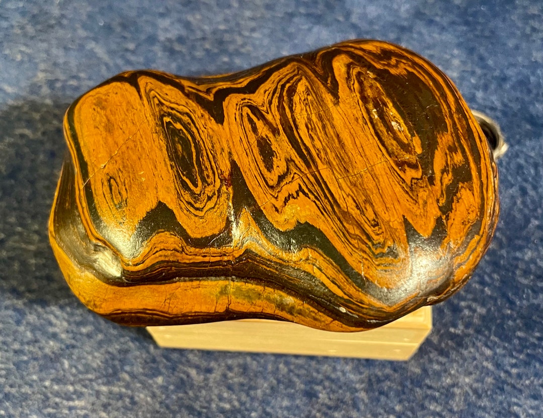 Wyoming Banded Iron Ventifact Palm Stone - Etsy