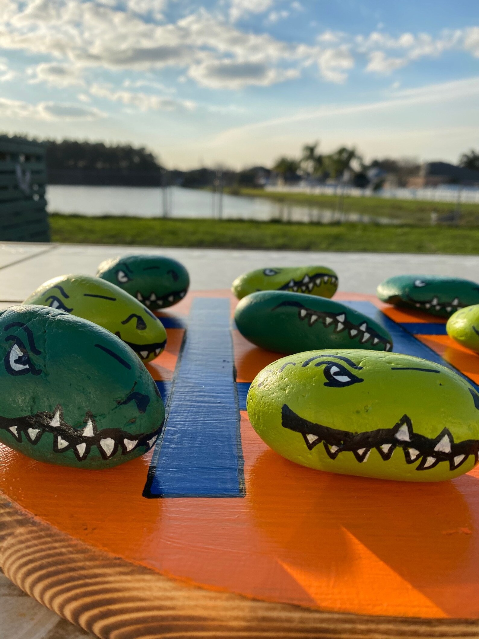 Rock Tic Tac Toe Board, Gator-themed Tic-tac-toe Board, Hand-painted ...