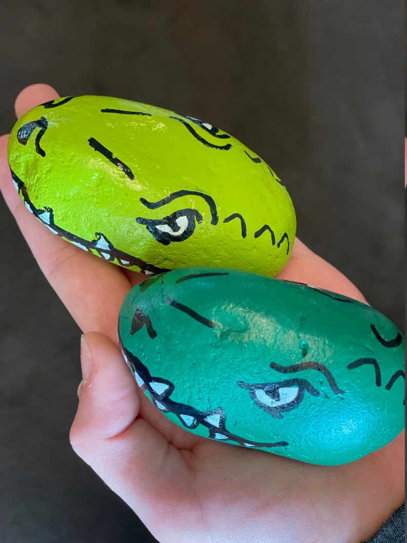 Rock Tic Tac Toe Board, Gator-themed Tic-tac-toe Board, Hand-painted ...