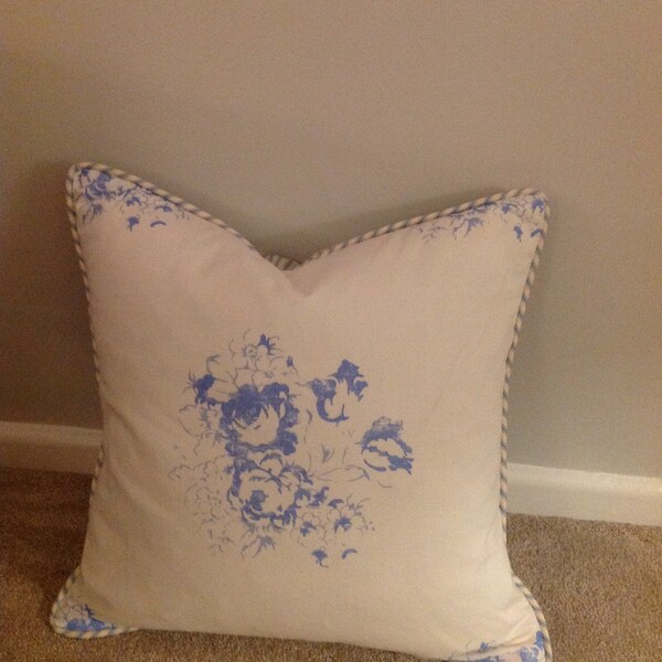 Cabbage Rose Cushion - Etsy