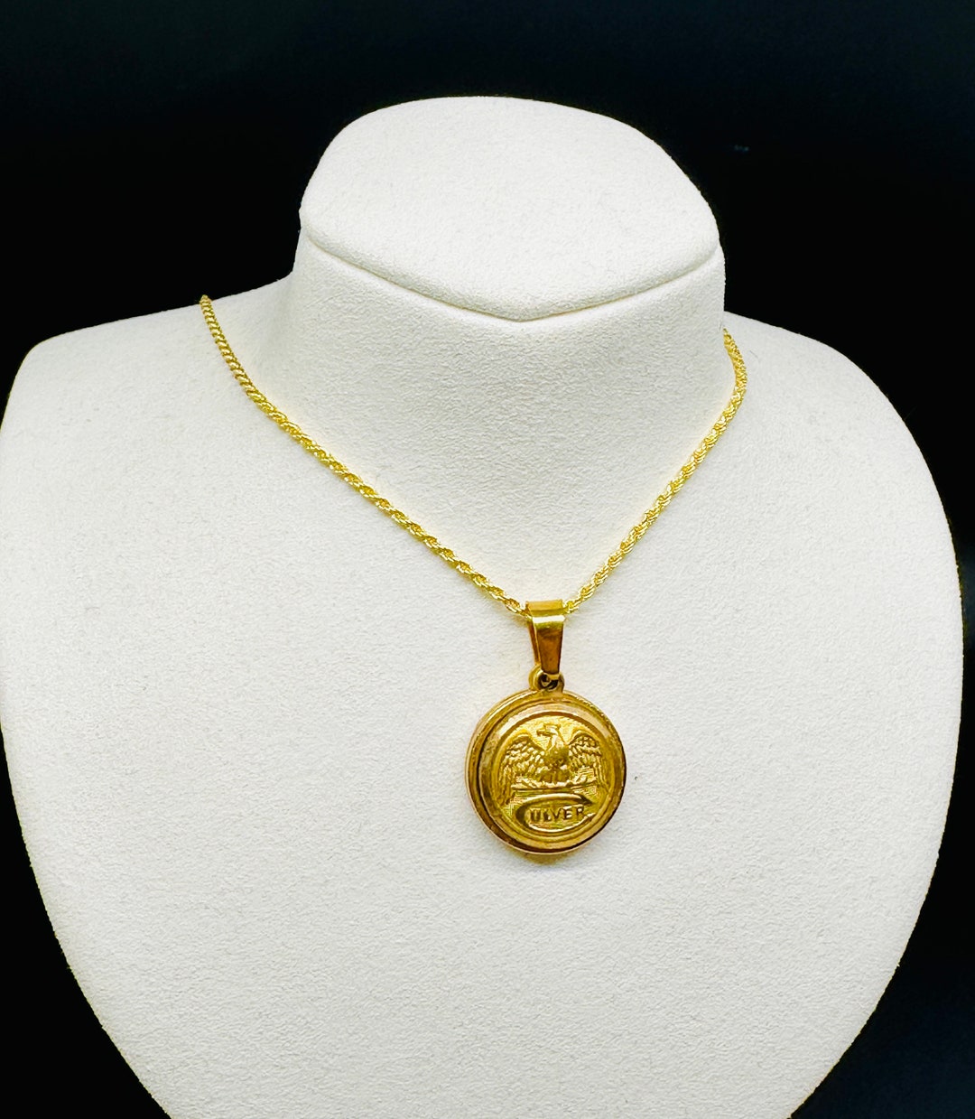 Culver Military Academy Button (small) Pendant on a 16 Inch Thin Rope ...
