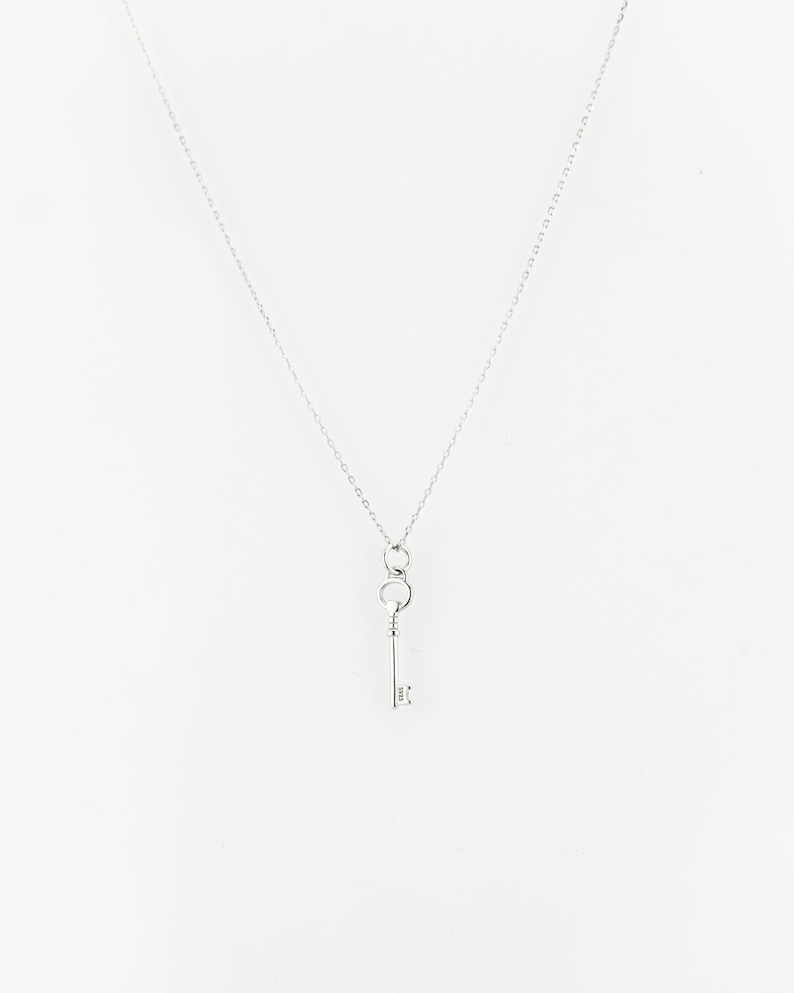 KEY Dainty Vintage Gold Skeleton Key Pendant Necklace - Etsy