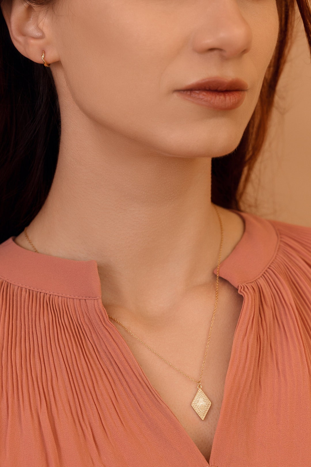 Gold Rhombus Necklace, Vintage Gold Coin Pendant, Bauble Texture ...