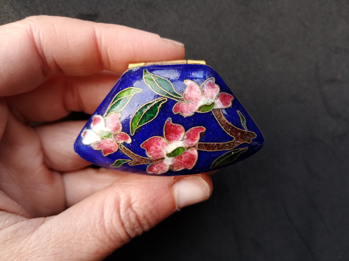 Vintage Ancient Cloisonne Trinket Boxes, Collection Pill Boxes. Chinese ...