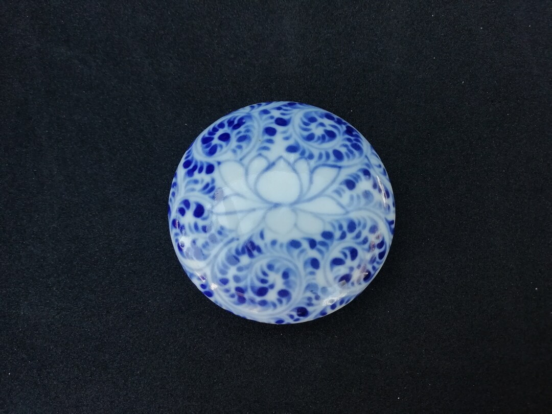 Phomex Porcelain From Vietnam. Round Box With Lotus Flower in Blue and ...