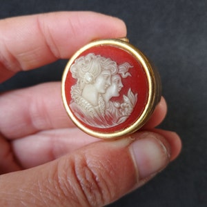 Vintage Metal and Resin or Enamel Pill or Snuff Box Ashtray. Cameo With ...