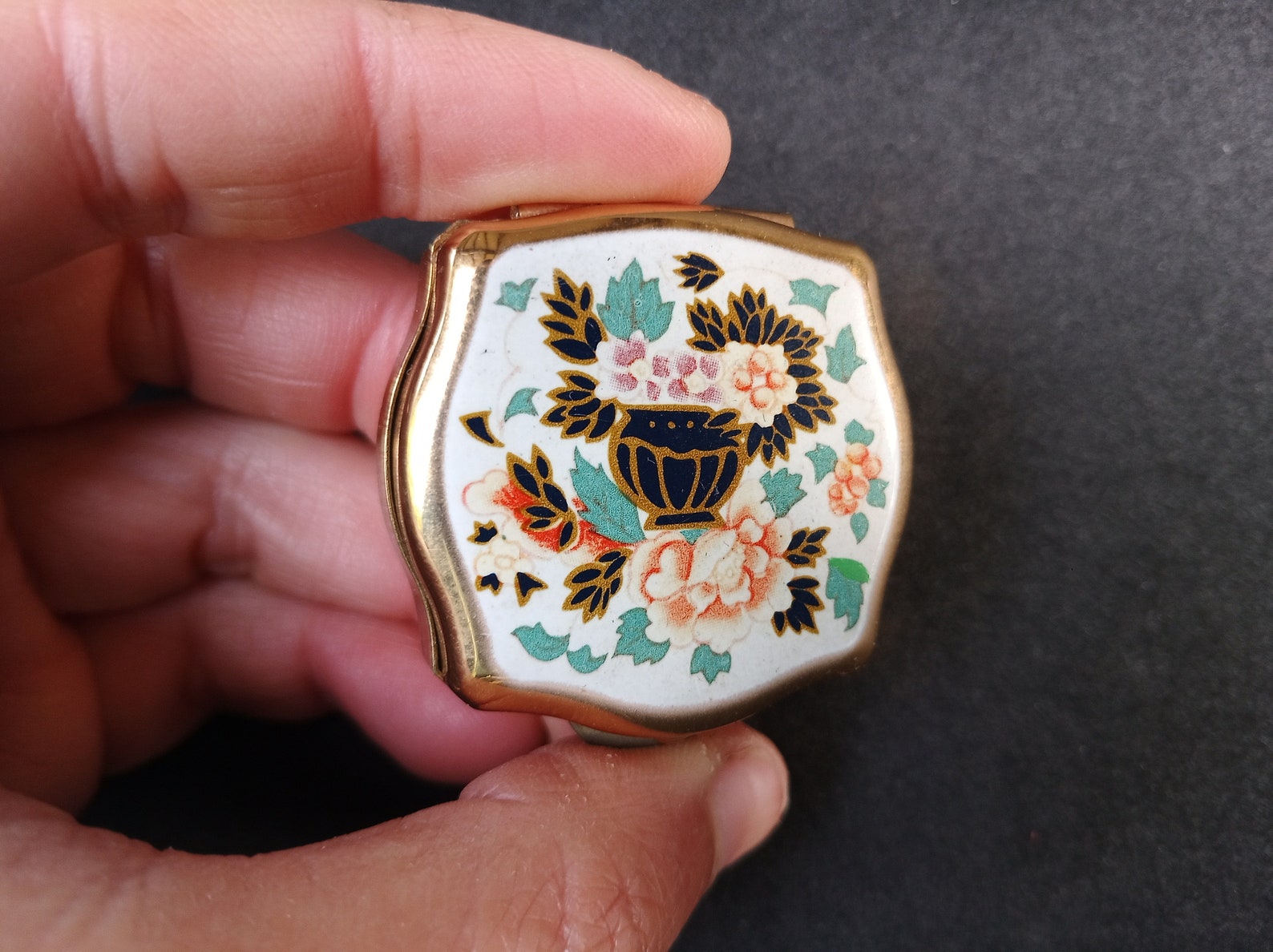 Vintage Metal and Resin or Enamel Pill or Snuff Box Ashtray. Cameo With ...